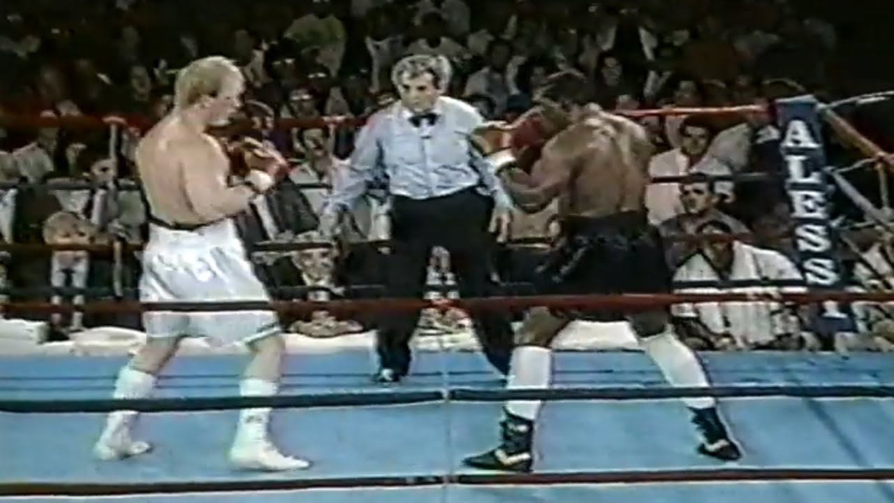 WOW!! WHATA A KNOCKOUT | Trevor Berbick vs Bobby Crabtree, HD Highlights - YouTube