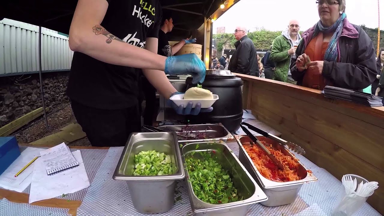 Cardiff Street Food Circus - YouTube