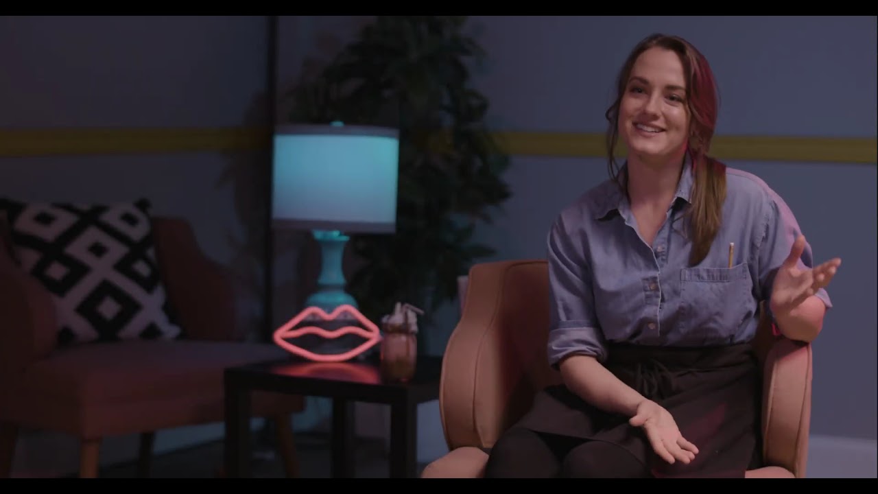 Meet Victoria Baxter as Aria - YouTube