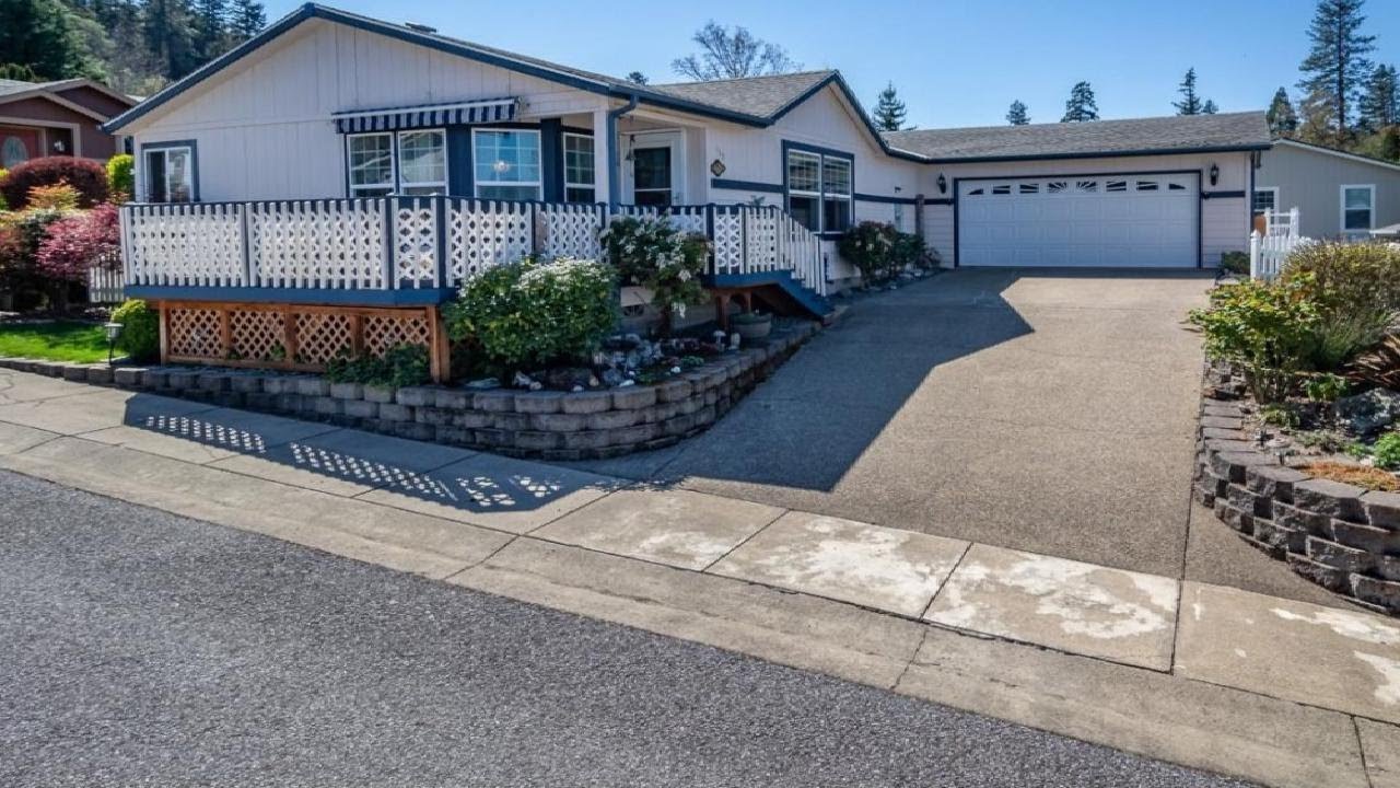 135 SAMANTHA WAY, Canyonville, OR Presented by Elena Mackey. - YouTube