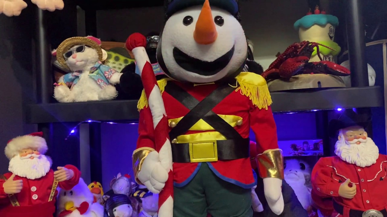 (Rare) Animated Toy Soldier Snowman - YouTube