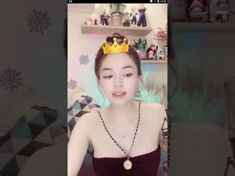 Ai Bình Yên Hơn Ai Đậm Sâu Hơn - Băng Băng idol | Bigo Video