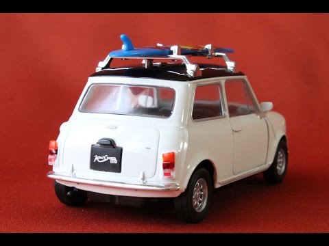 Welly - Mini Cooper 1300 - 1/43 - YouTube