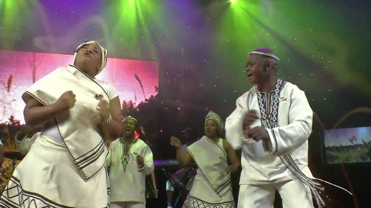 Apostle Simon Mokoena - Vuma (Live in Soweto 2014) - YouTube
