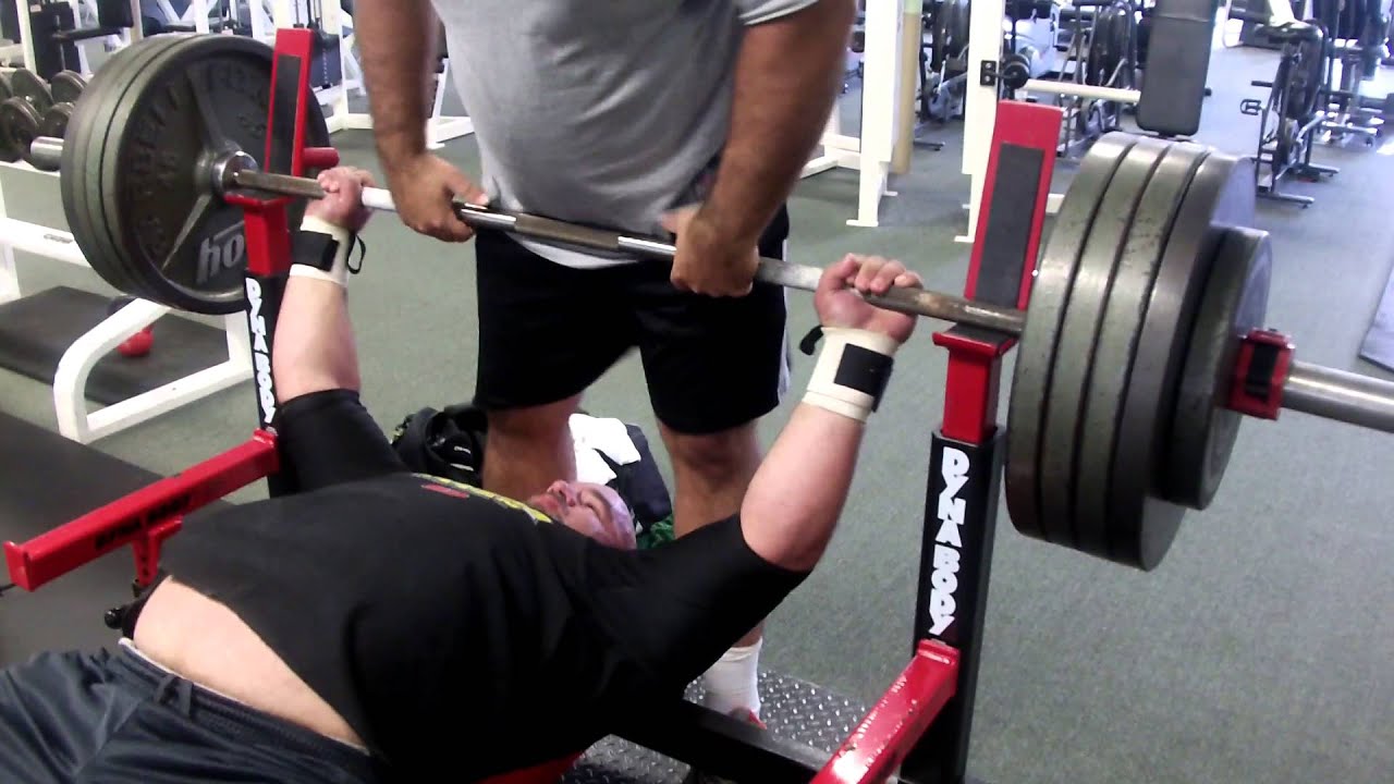Ryan Clark with 460 on my new DynaBody super bench. - YouTube