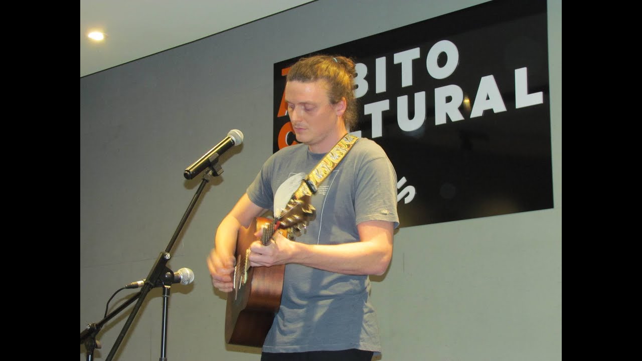 CONCIERTO DE TOM EDWARDS EN ARTESANOS DE LA MÚSICA - YouTube