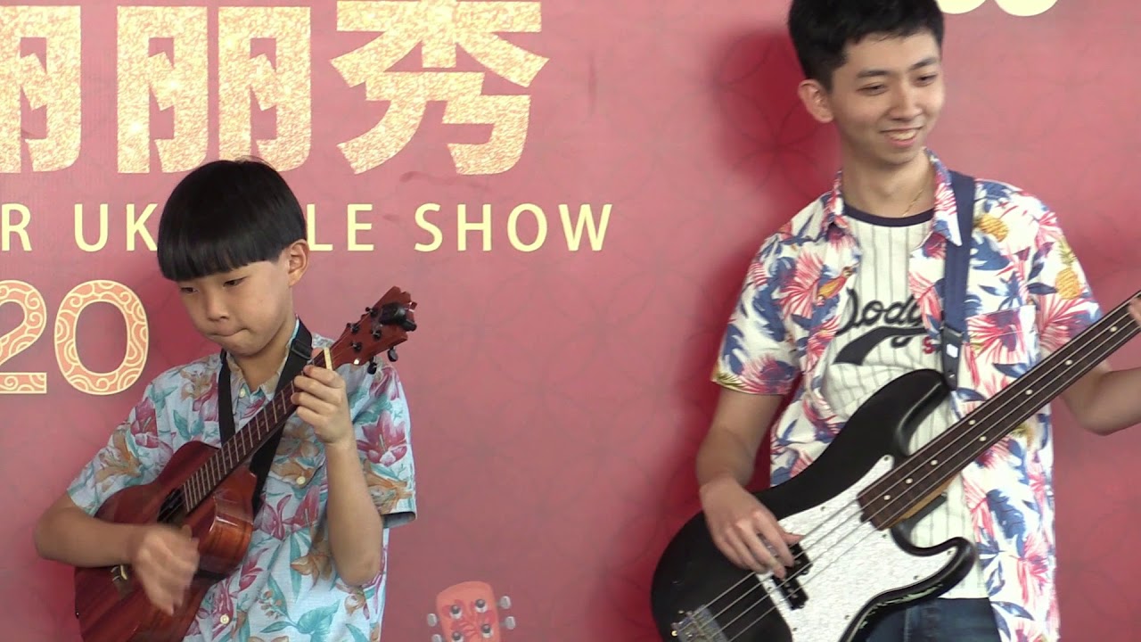 Chinese New Year Ukulele Show - You Belong With Me Ukulele Cover - YouTube