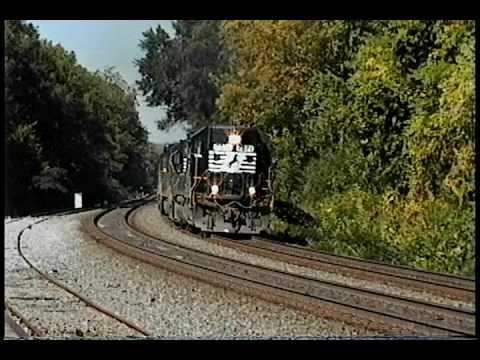 NS GP50 #7071 leads NS #139 at Mableton, Georgia - 10/14/96 - YouTube