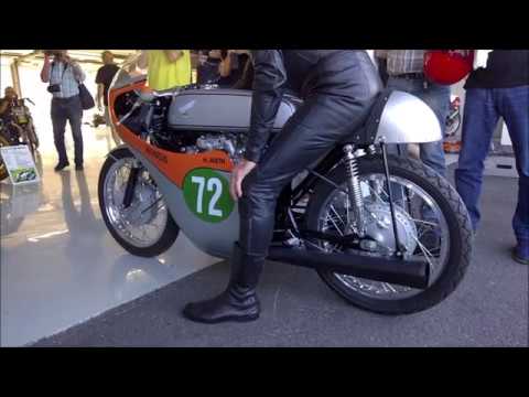 Honda CR72 Warm-up - YouTube