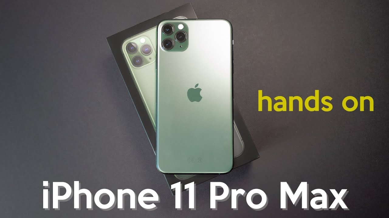 iPhone 11 Pro Max - UNBOXING & HANDS ON - YouTube