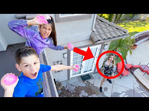 SNEAKING UP ON OUR MOM!! **Water Balloon Prank** | Familia Diamond