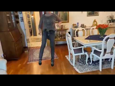 Dancing Queen 🤣🤣🤣 #tanzen#dancing#tanz#casting#silvermodel#seniorstyle#bewegung#spass#funny#