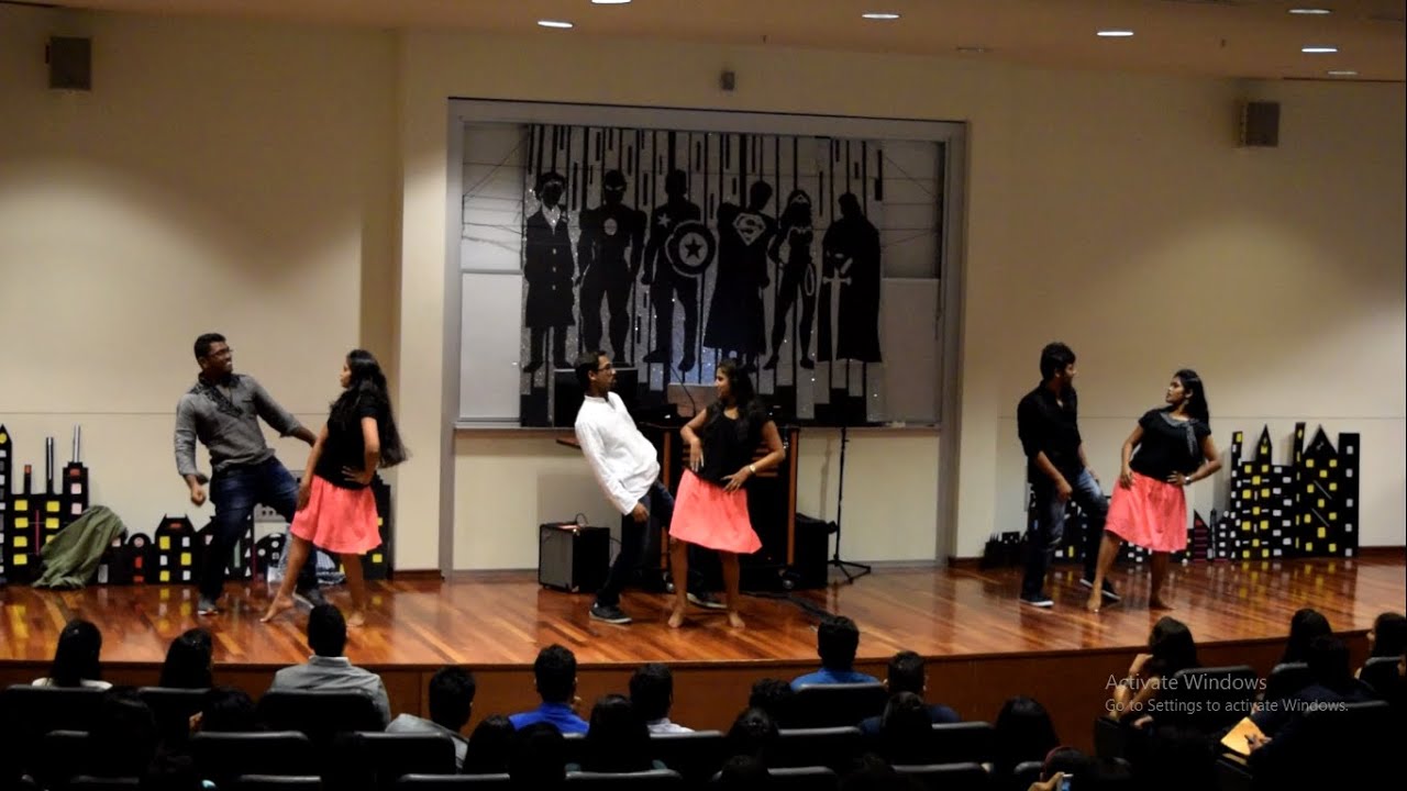 UTD ISA fall bash 16 South Dance - YouTube