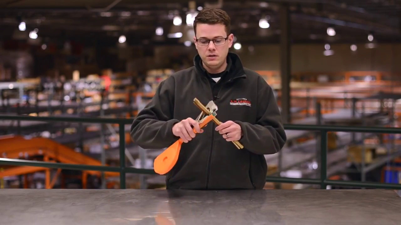 How to use a Max tapener HT-B(NL) – a vine and plant tying tool by ...