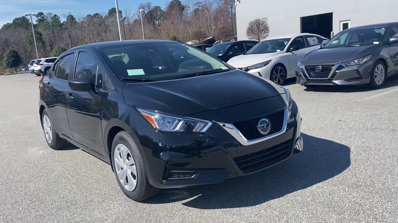20 Nissan Versa - YouTube