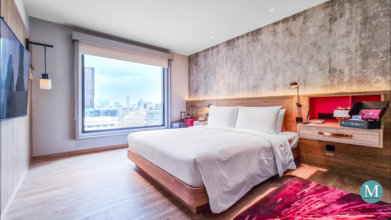 Moxy Queen Room at Moxy Bangkok Ratchaprasong | Hotel Room Tour 🇹🇭 ...