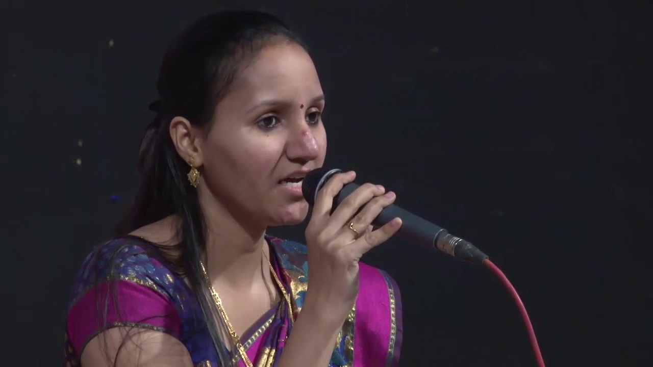 Marathi Songs for Mothers | Prem Swarup Aai - YouTube