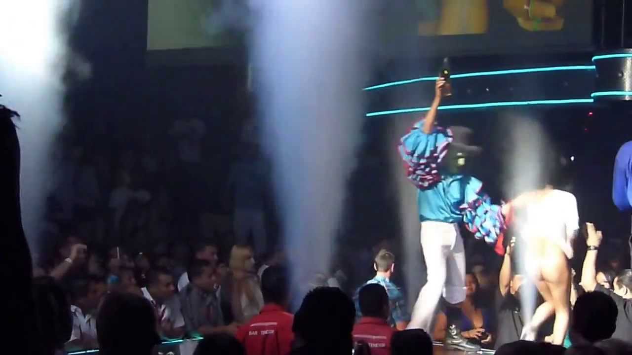 Coco Bongo Cancun - YouTube
