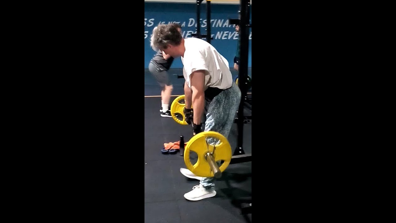 Bent-Over Overhand Barbell Rows. - YouTube