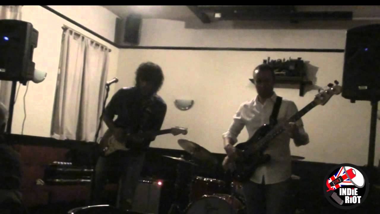 Indie Riot UK: THE BIG BLUE PURPLE HAZE [LIVE AT THE STATION HOTEL ...