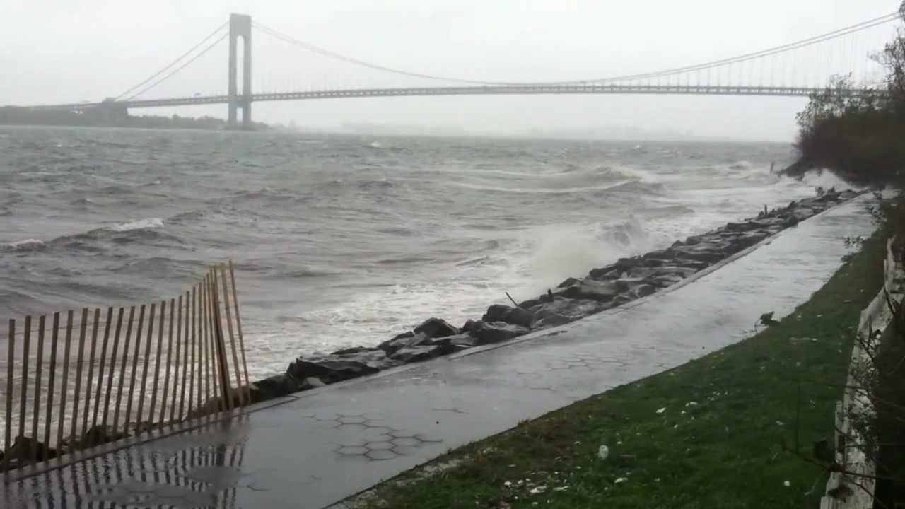 Hurricane Sandy - Hudson River - YouTube