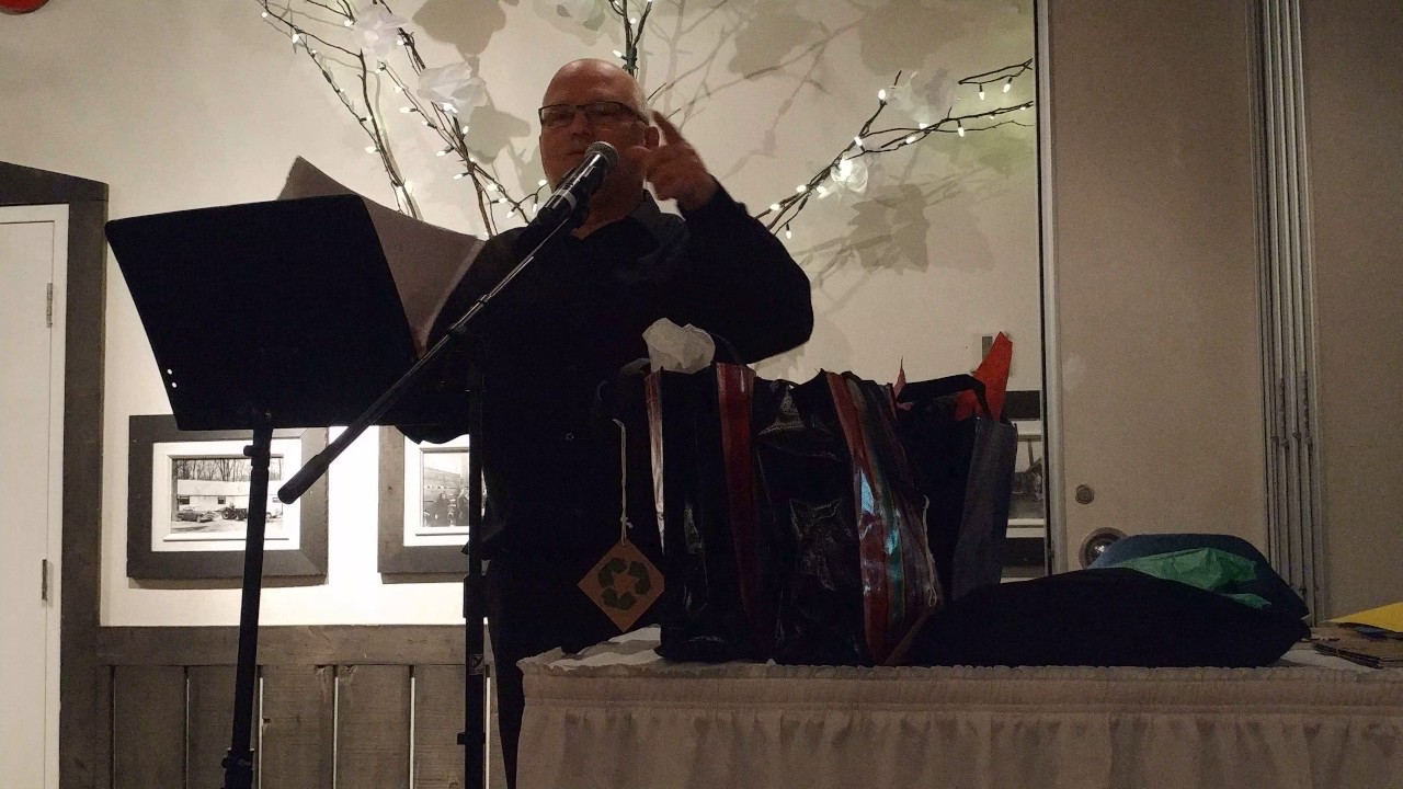 Raymond Tessier en Conférence sur l'Histoire de St-Eustache Partie 4 ...