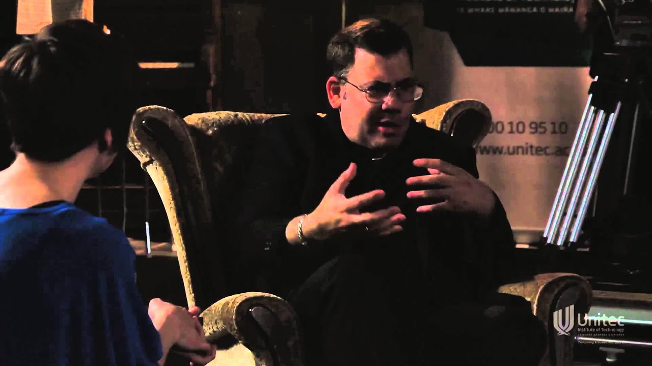 Transmedia storytelling - interview with Jeff Gomez - YouTube