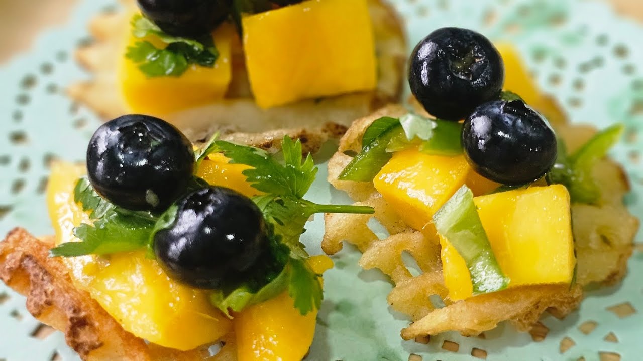 U.S. Waffle Cut Fries With Zesty Mango Blueberry Salsa Recipes - YouTube