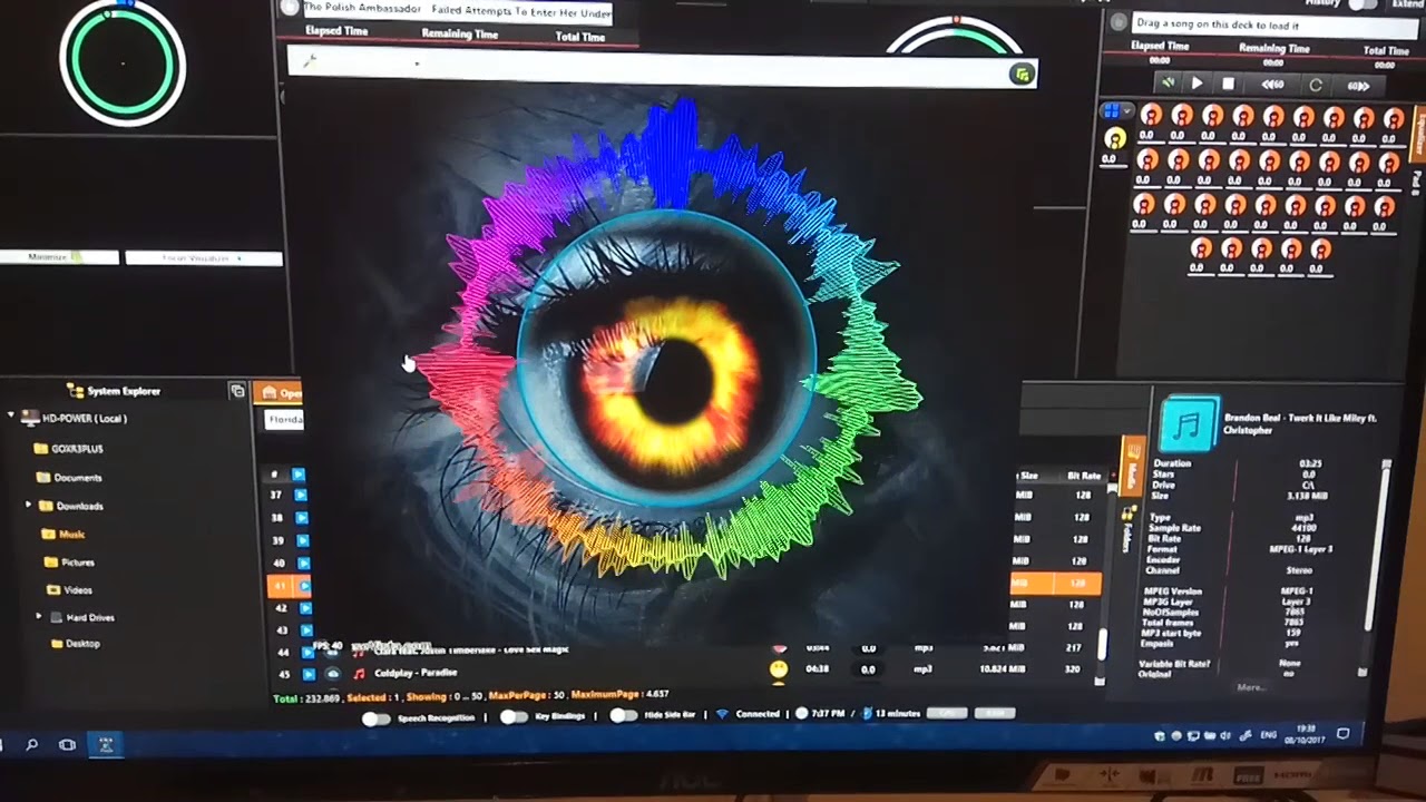 Strange music + JavaFX Visualizations 😱 - YouTube