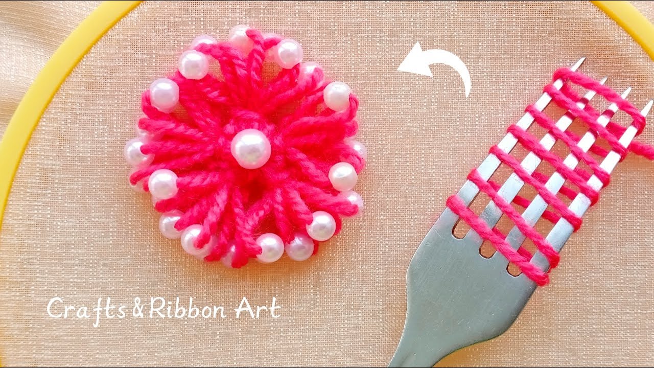 It's so Cute 💖🌟 Super Easy Woolen Flower Making Trick with Fork - You ...