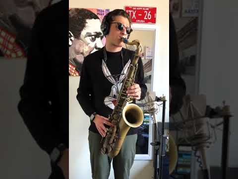 Augie Bello epic saxophone solo - YouTube