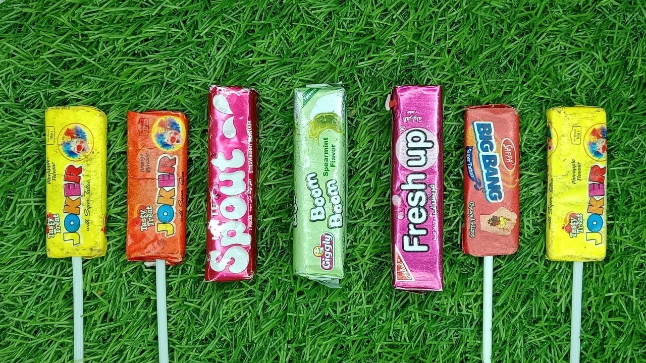 CANDY EATING CHALLENGE | ASMR Loud and Crunchy lollipop and Chupa chips ...