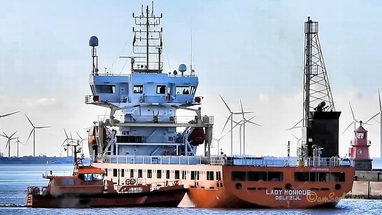 Frachtschiff LADY MONIQUE + Lotse cargo seaship PCMC IMO 9904352 built ...