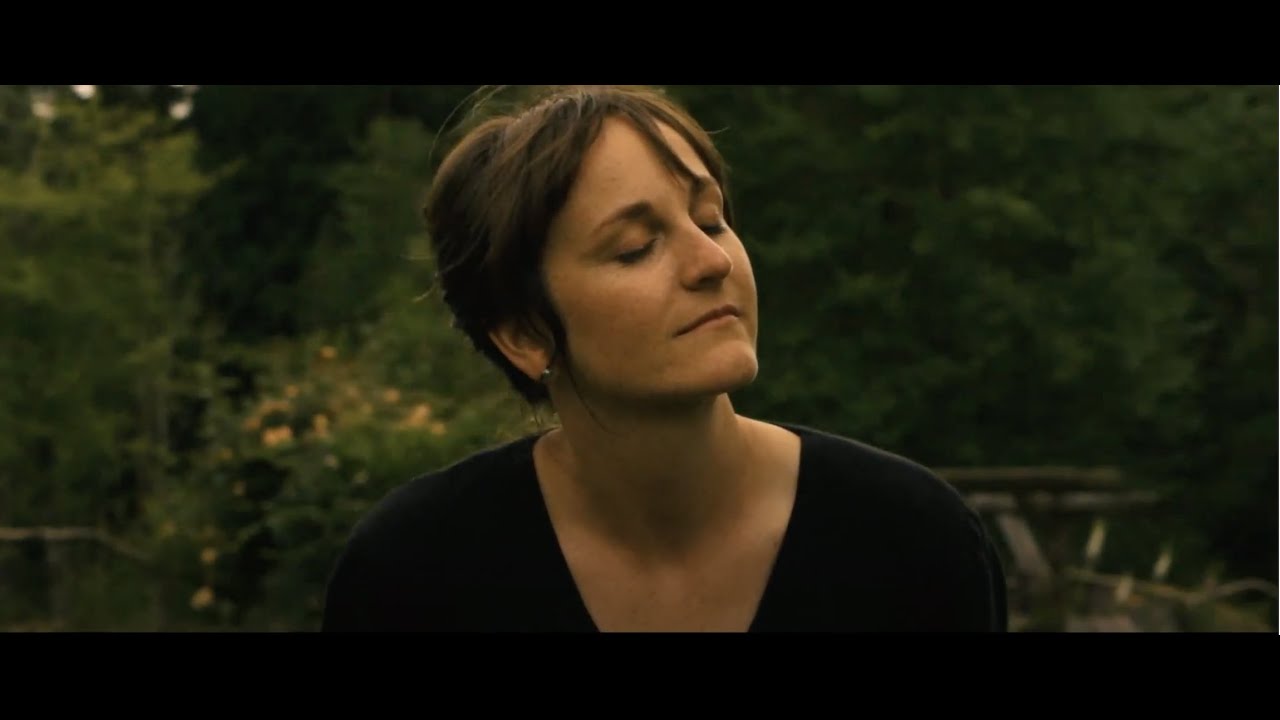 Kaylee Elizabeth - 'Passing Through' Official Music Video - YouTube