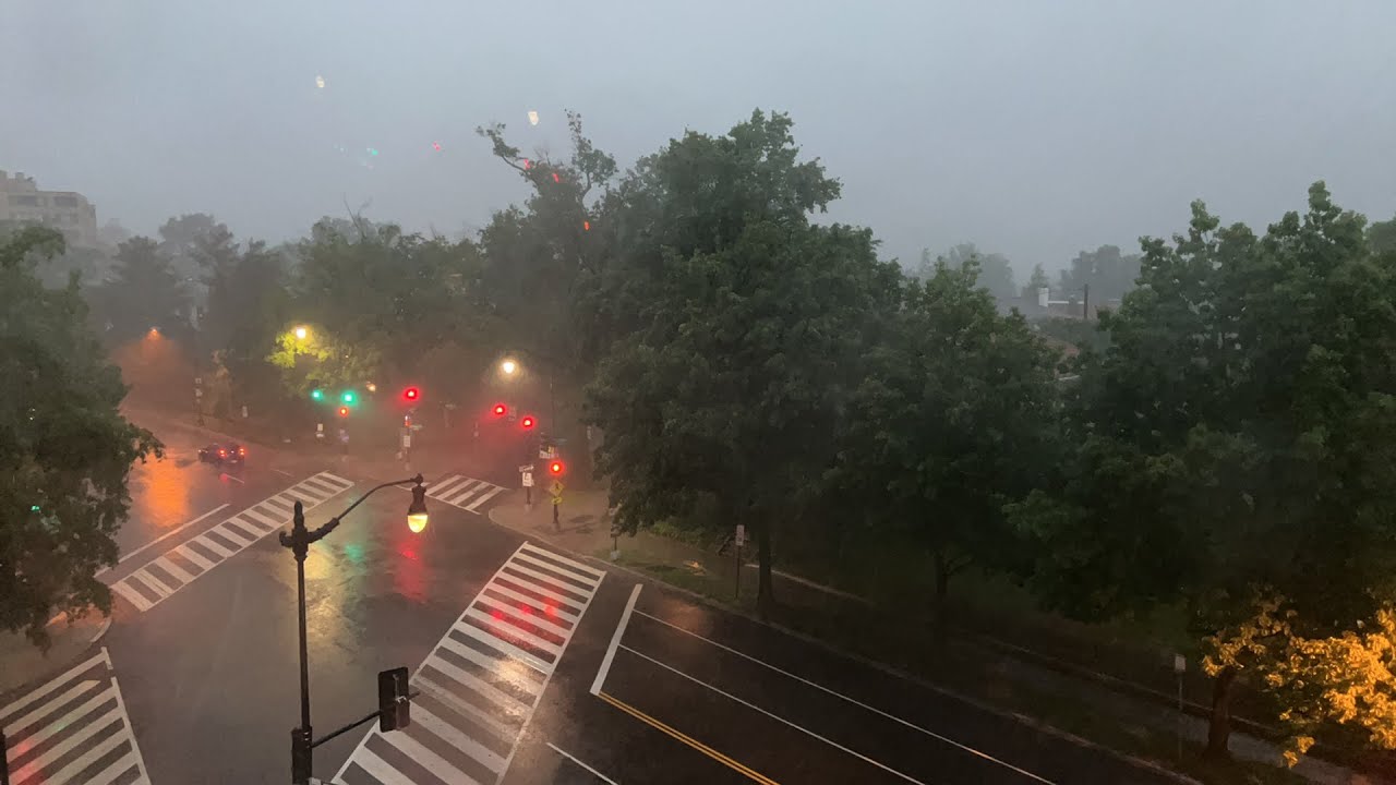 LIVE: Big storm blows through Washington DC tonight. - YouTube