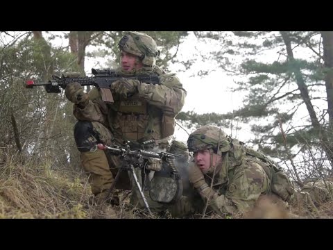 Bull Troop Soldiers Conduct Hasty Attacks During Training Exercise ...