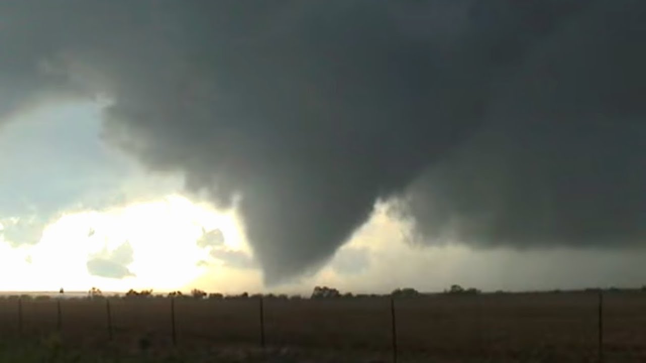 June 12, 2005 Girard, Texas Storm Chase and Tornadoes - YouTube