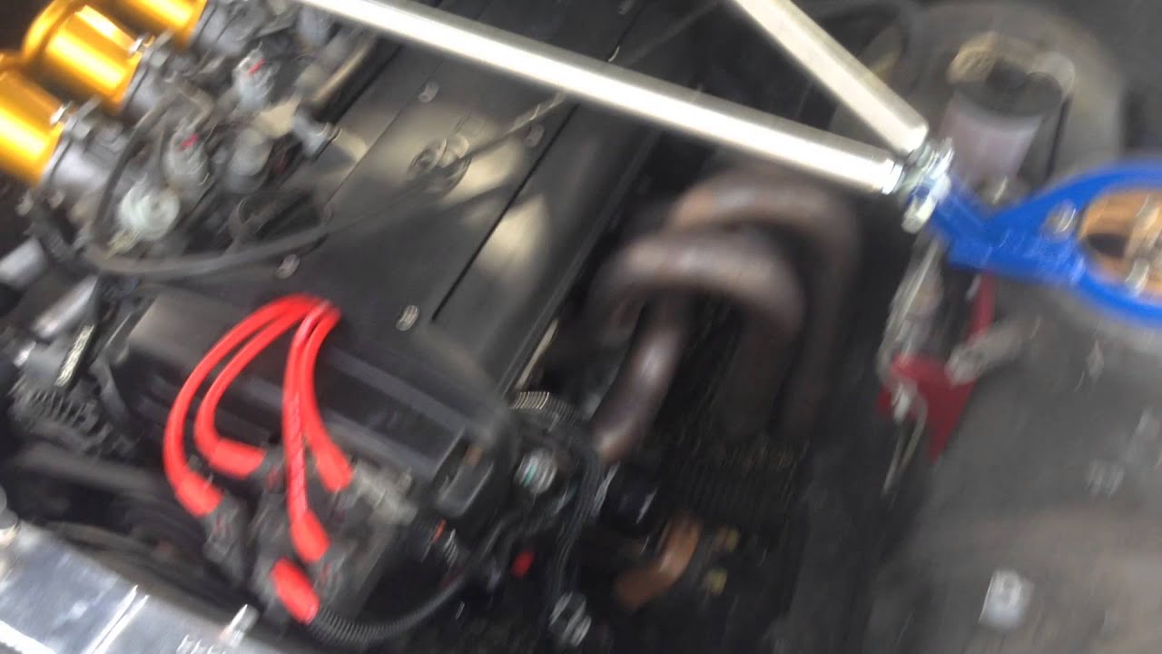 20V Clean Engine Bay AE86 - YouTube