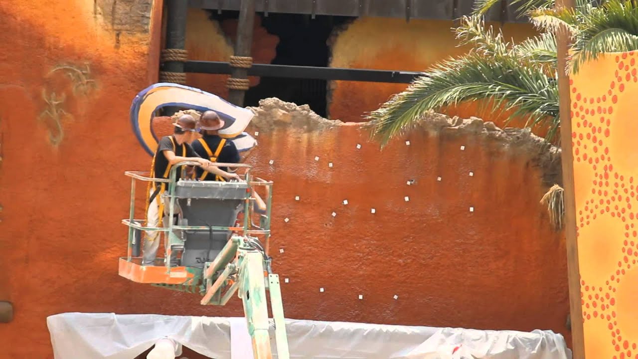 Cheetah hunt sign Instillation at Busch Gardens Tampa - YouTube