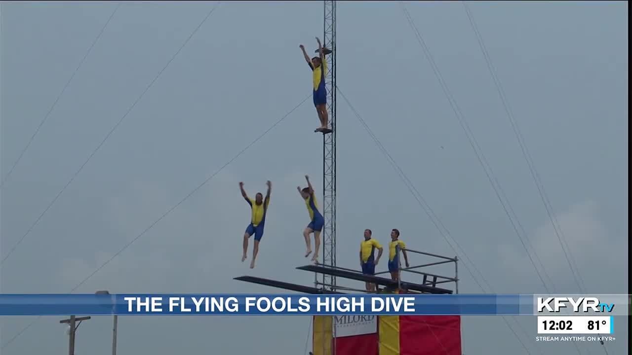 The Flying Fools High Dive back at the North Dakota State Fair - YouTube