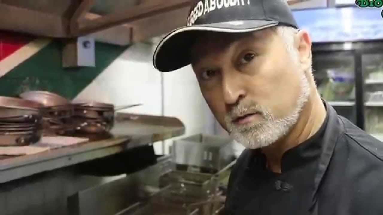 Chef Dio shows us how to make his family's Chicken Cacciatore Recipe ...