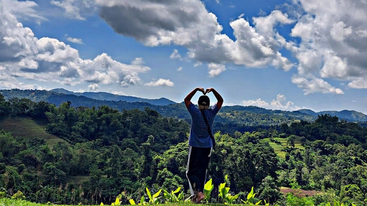 TRIP VIA HABAL HABAL AND HIKING AT THESAME TIME. || BRGY. LINDERO TO ...