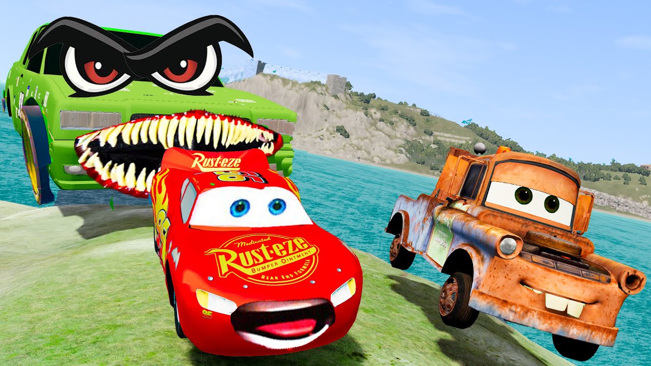 Angry BIG Chick HickS Zombie vs Lightning McQueen and MATER Pixar Cars ...
