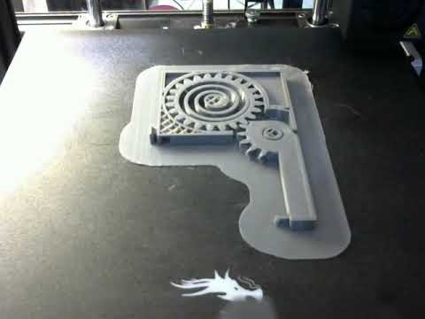 Print in Place - Spring loaded box (Ender 5) - YouTube