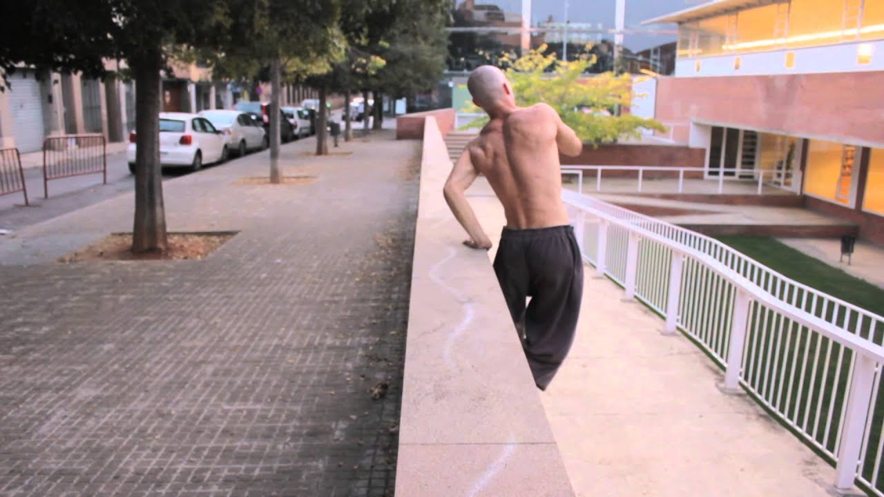 One Hand Muscle-up - YouTube