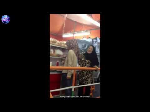 Fizo Omar: Damia The Hot Burger Duta