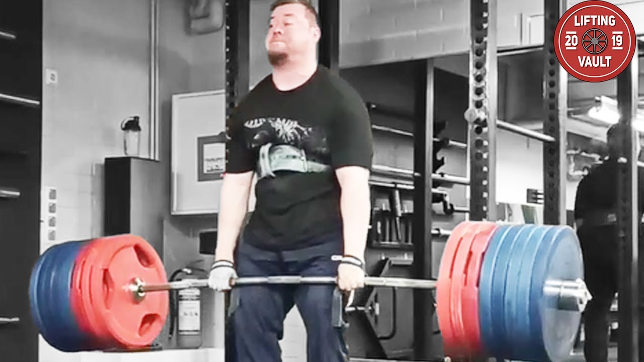 An Average Physique With An Above Average Deadlift - YouTube