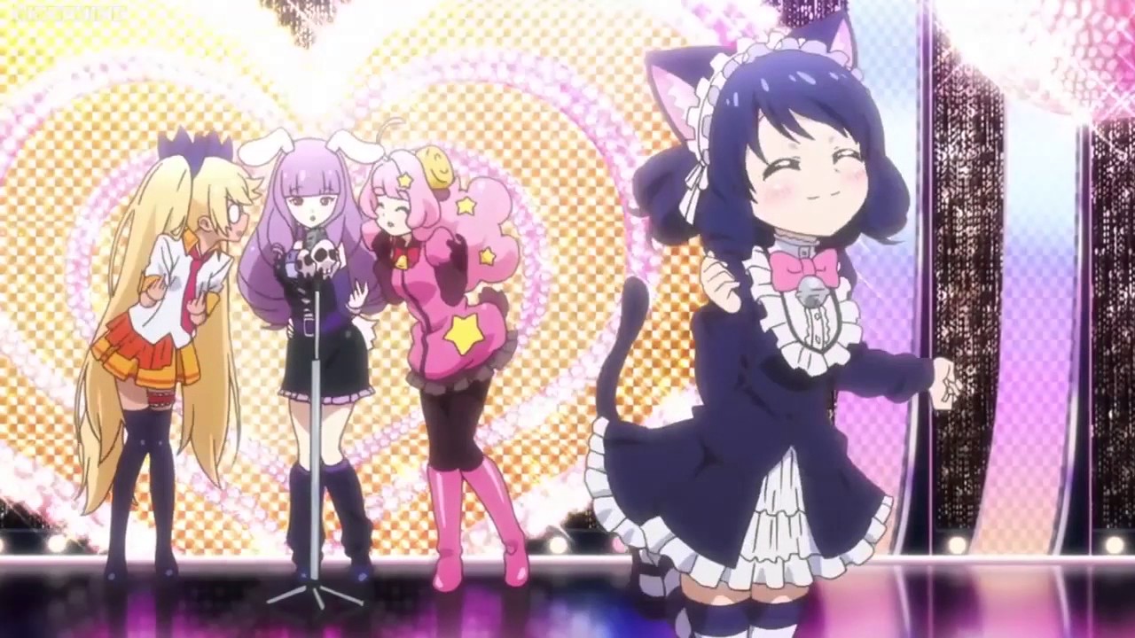 cyan dance loop - YouTube