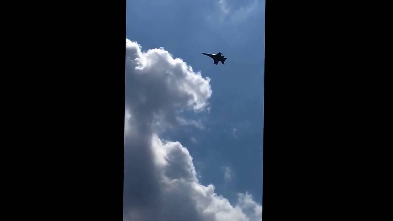 F18 Flyover - YouTube
