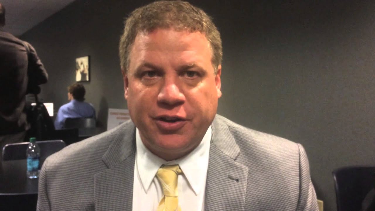Steve Matthews, Knoxville Catholic - YouTube